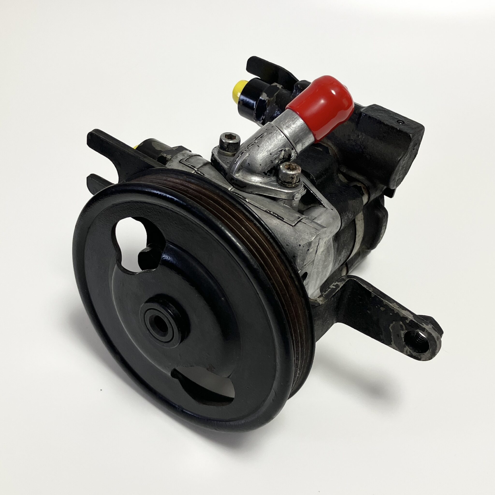Nissan Skyline HCR32 Used Power Steering Pump: 49110-04U00 | Auto Parts ...